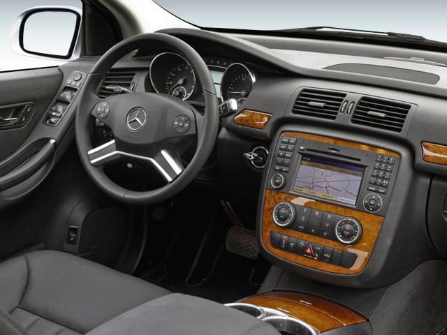 2010 Mercedes-Benz R-Class Road Test Report - Consumer Reports