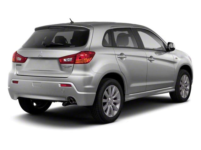 2011 Mitsubishi Outlander Sport Road Test Report - Consumer Reports
