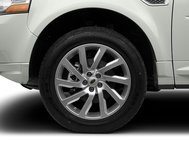 2013 Land Rover LR2 Road Test Report - Consumer Reports