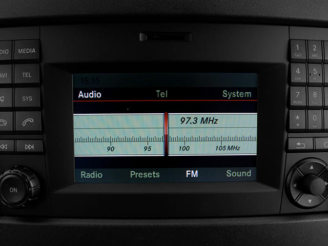 Photos & Video: 2014 Mercedes-Benz Sprinter Photos & Video - Consumer ...