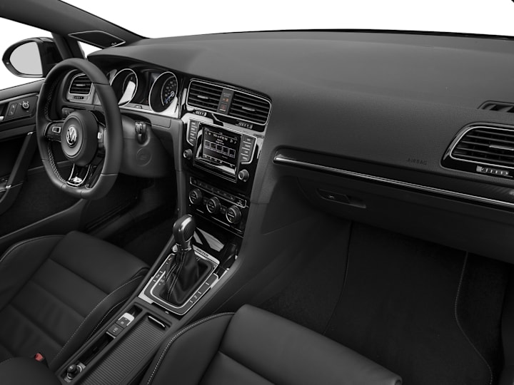 2015 Volkswagen Golf Reviews, Ratings, Prices - Consumer Reports