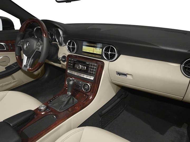 Photos & Video: 2016 Mercedes-Benz SLK Photos & Video - Consumer Reports