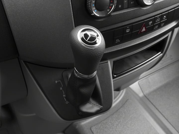 2017 Mercedes-Benz Sprinter Road Test Report - Consumer Reports