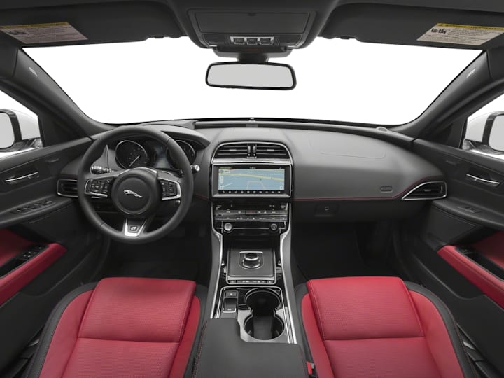 2018 Jaguar XE Road Test Report - Consumer Reports