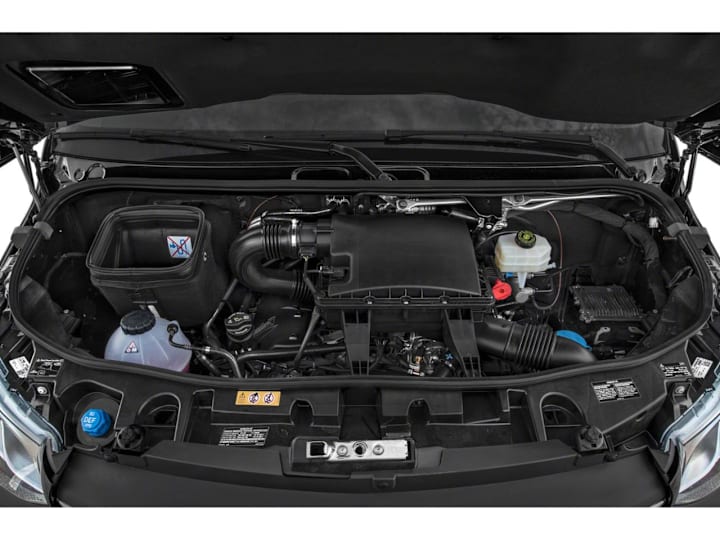Photos & Video: 2022 Mercedes-Benz Sprinter Photos & Video - Consumer ...