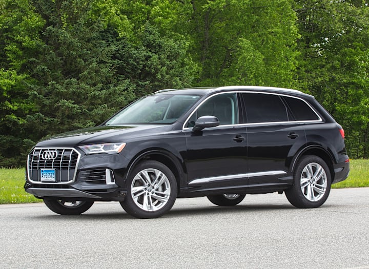Photos & Video: 2021 Audi Q7 Photos & Video - Consumer Reports