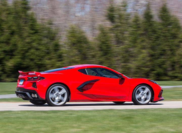 Photos & Video: 2021 Chevrolet Corvette Photos & Video - Consumer Reports