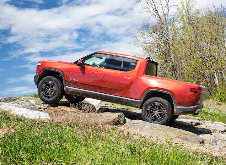 2023 Rivian R1T Reviews, Ratings, Prices - Consumer Reports