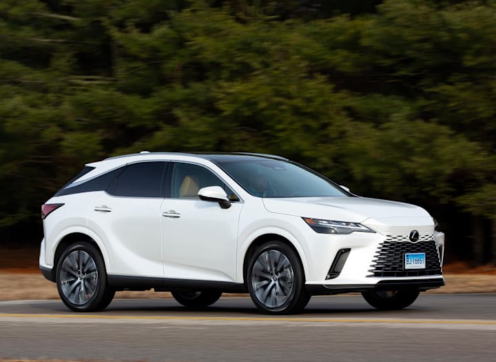 2023 Lexus RX Hybrid Road Test Report - Consumer Reports