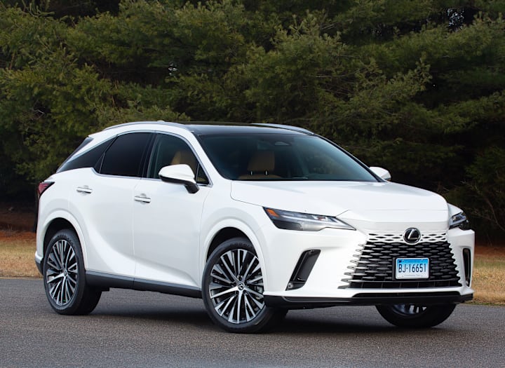 2023 Lexus RX Hybrid Road Test Report - Consumer Reports