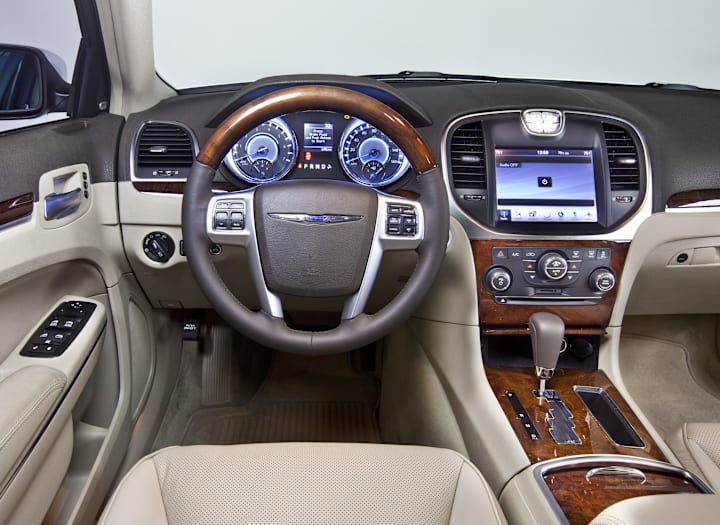 2011 Chrysler 300 Prices & Inventory - Consumer Reports