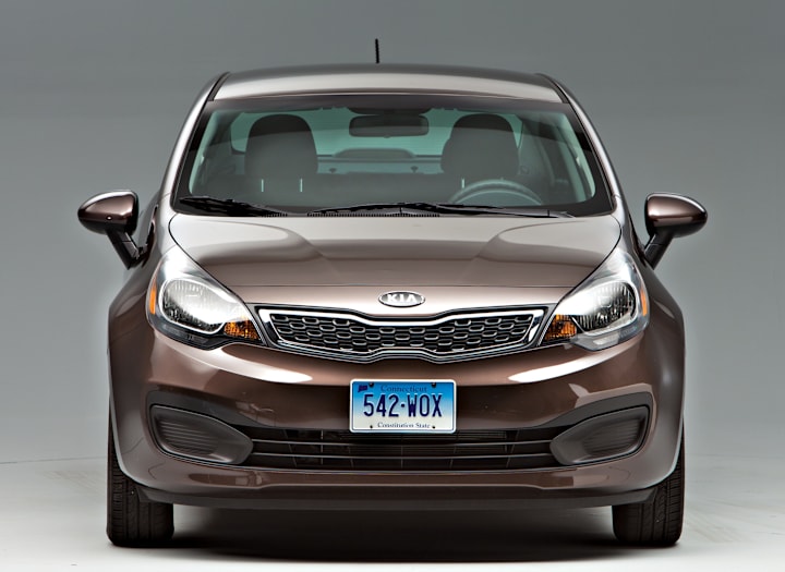 Photos & Video: 2014 Kia Rio Photos & Video - Consumer Reports