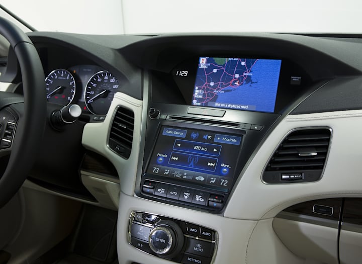 Photos & Video: 2015 Acura RLX Photos & Video - Consumer Reports