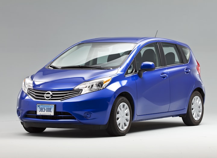 Photos & Video: 2015 Nissan Versa Note Photos & Video - Consumer Reports