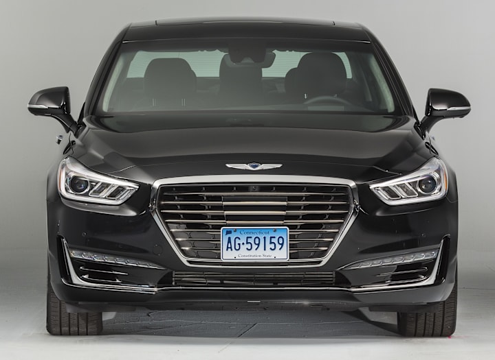 Photos & Video: 2021 Genesis G90 Photos & Video - Consumer Reports