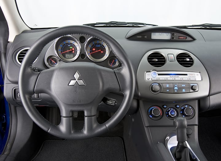 2005 Mitsubishi Eclipse Ratings & Specs - Consumer Reports