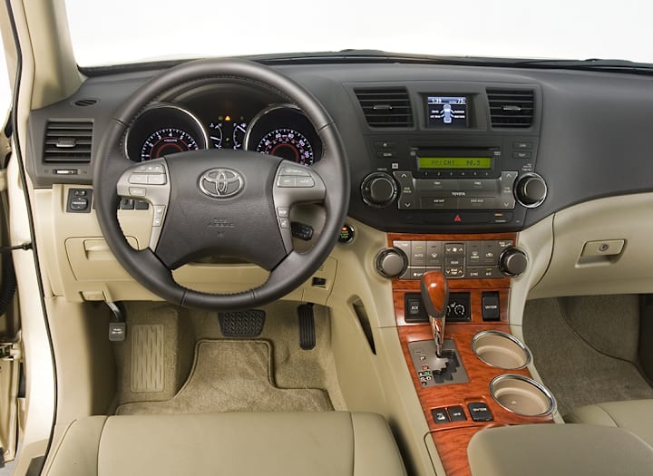 2010 Toyota Highlander Reviews, Ratings, Prices - Consumer Reports