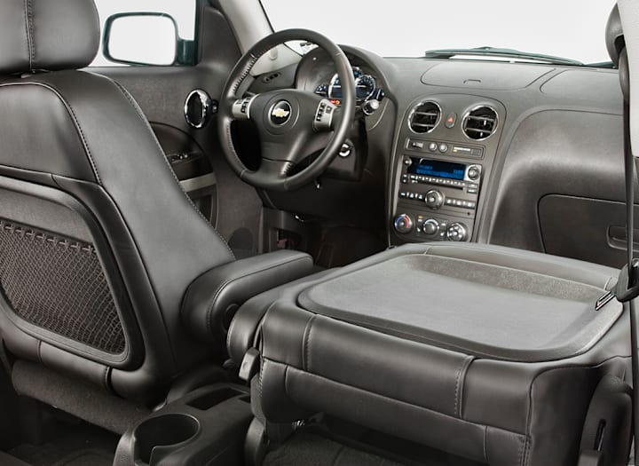 Photos & Video: 2009 Chevrolet HHR Photos & Video - Consumer Reports