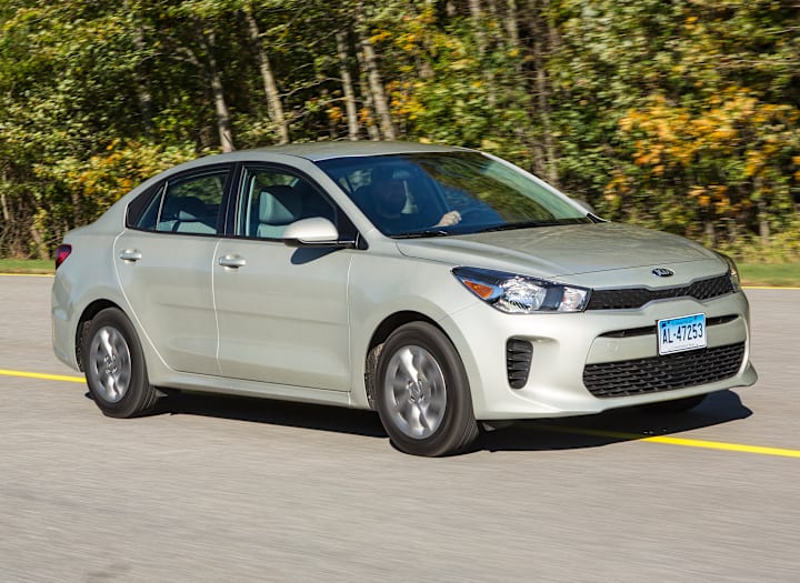Photos & Video: 2021 Kia Rio Photos & Video - Consumer Reports
