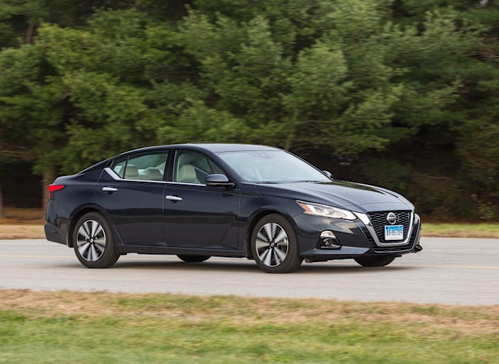 Photos & Video: 2021 Nissan Altima Photos & Video - Consumer Reports