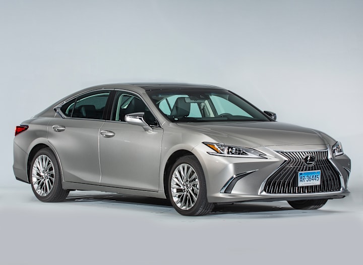 Photos & Video: 2021 Lexus ES Photos & Video - Consumer Reports