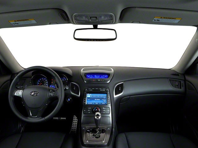 2010 genesis interior