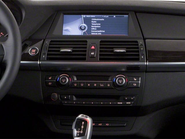 2011 x5 interior
