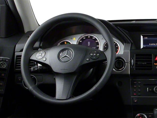 2011 glk interior