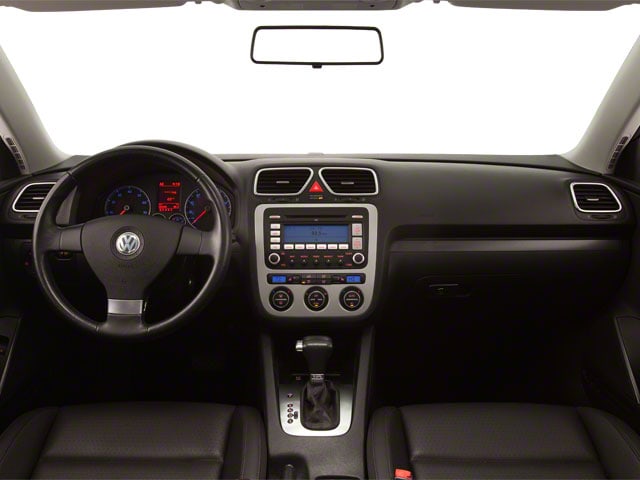 2011 eos interior