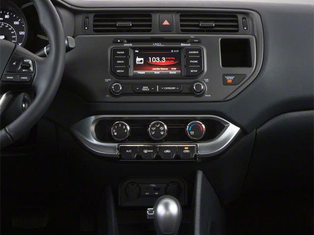 kia rio 2012 interior