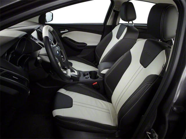 ford focus titanium interior